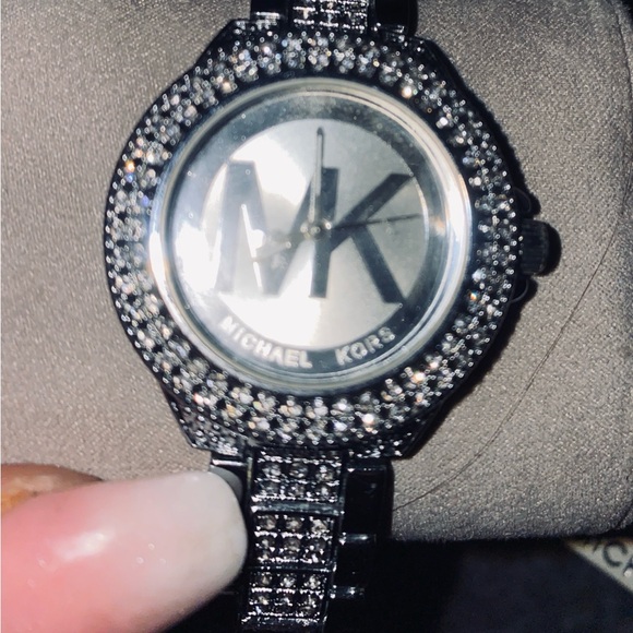 Michael Kors | Accessories | Nib Michael Kors Silver Diamond Watch ...